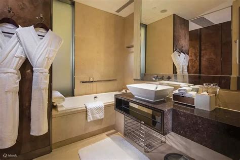 [광저우 동역 인근] 광저우 텐허 힐튼 호텔 숙박 패키지 클룩 Klook 한국