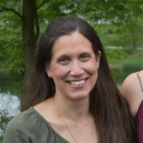 Jodi Van Valkenburg Internet Marketing Manager Online Business