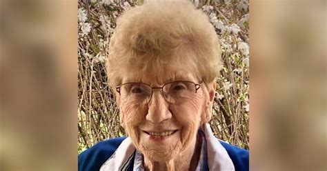 Anna Marie Saunders Obituary Visitation And Funeral Information