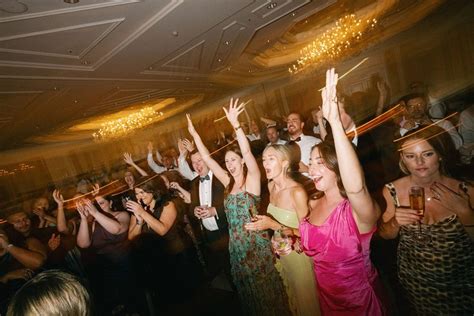 Experience Cameo Live Band For Your Luxury Wedding Or Event