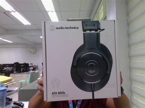 Headset Box Front Back Side Object Detection Dataset By Ai Assignement Problem