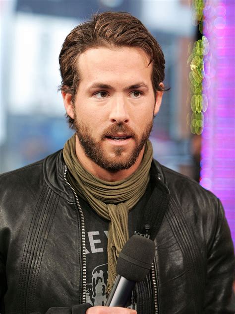Steal All Your Grooming Tricks From Ryan Reynolds Gq