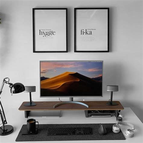 The Perfect Desktop Lighting For Your Setup Minimal Desk Setups