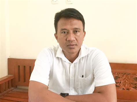 Dispen Halmahera Timur Janji Lunasi Tunjangan Guru Yang Tertunggak