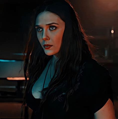 Wanda Maximoff Aou Elizabeth Olsen Scarlet Witch Scarlett Witch