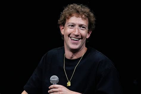 Mark Zuckerberg Says His Management Style Involves No 1 On 1s Few