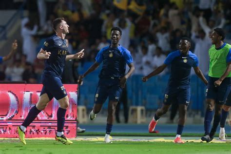 الدوري السعودي النصر يكسب بروفة الكأس برأسية لابورت