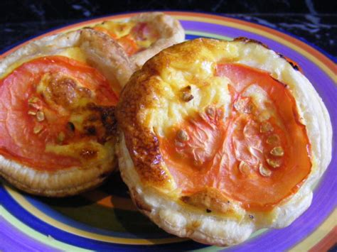 Mini Egg And Bacon Pies Recipe