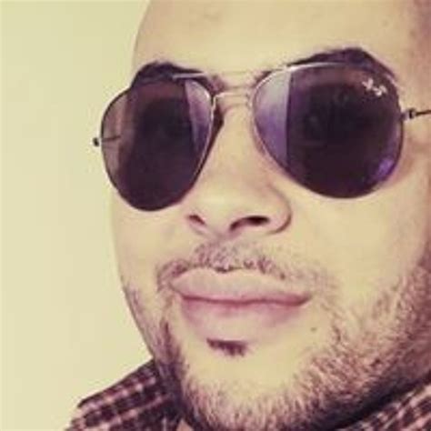 Stream El Sayed Mohamed Farag Music Listen To Songs Albums