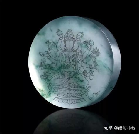 两块翡翠手镯芯雕刻千手观音的过程起货后让你感到惊讶 知乎