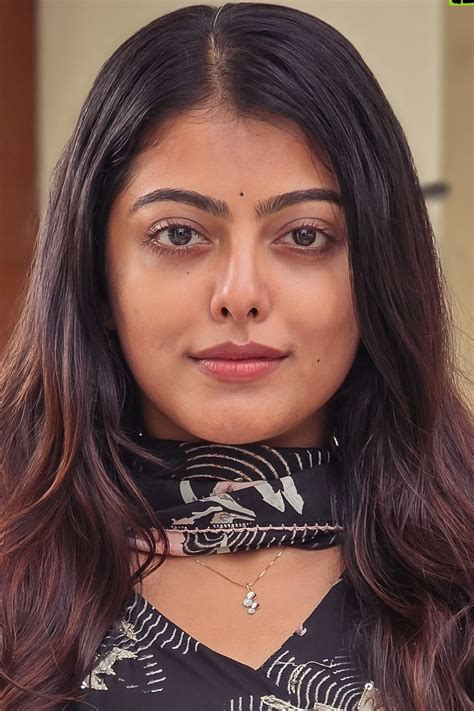 Merin Philip Wiki Biography Age Gallery Spouse And More