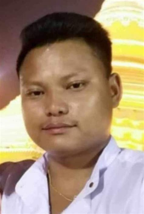 အသုတ်မြို့တွင် ရဲနယ်ထိန်းဆိုသူမှ ခိုးရာပါပစ္စည်းများကိုပိုင်ရှင်ပြန်မပေးပဲရောင်းစားကာ တိုက်ဆောက