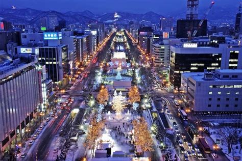 순백의 땅：홋카이도 눈 축제 All About Japan