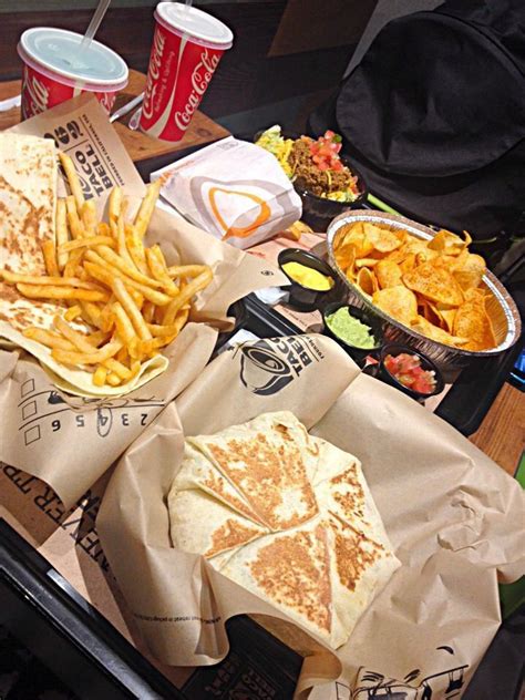 9 Healthiest Dishes To Order At Taco Bell According To Dietitians Artofit