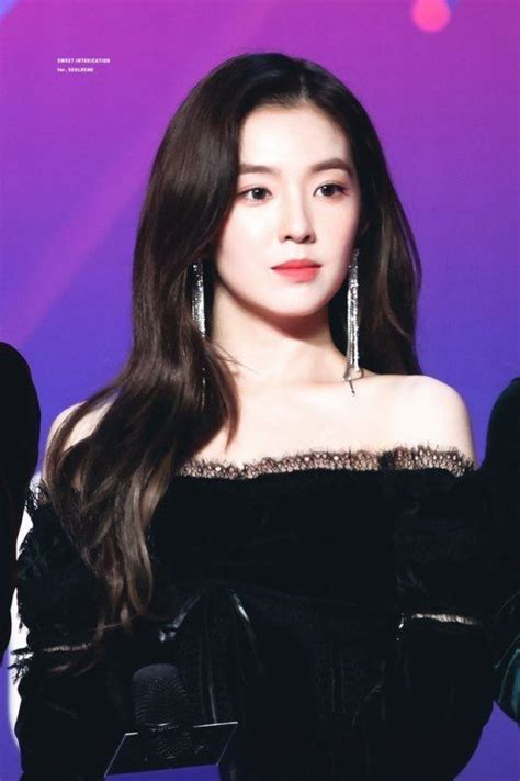 These 10 Times Red Velvets Irene Wore An Off Shouldered Outfit Will