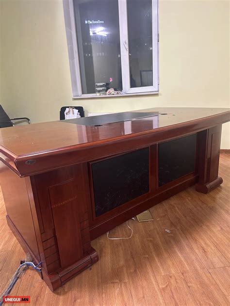 Даргын ширээ 900 000 ₮ №9055301 In УБ — Сүхбаатар Оффисын тавилга