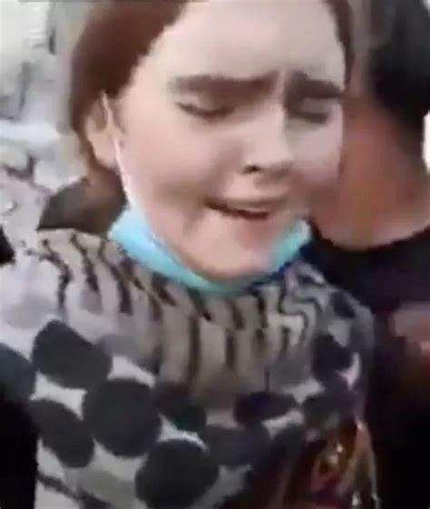 Brainwashed Isis Bride 16 May Be Executed After Being Captured In
