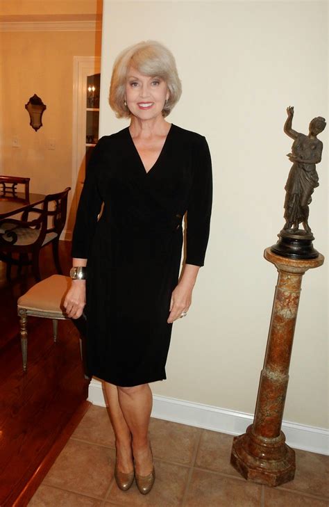Fifty Not Frumpy Over 60 Fashion Fashion Fashion For Women Over 40
