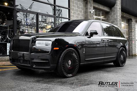 Rolls Royce Cullinan With 24in Forgiato Trimestre Wheels Exclusively