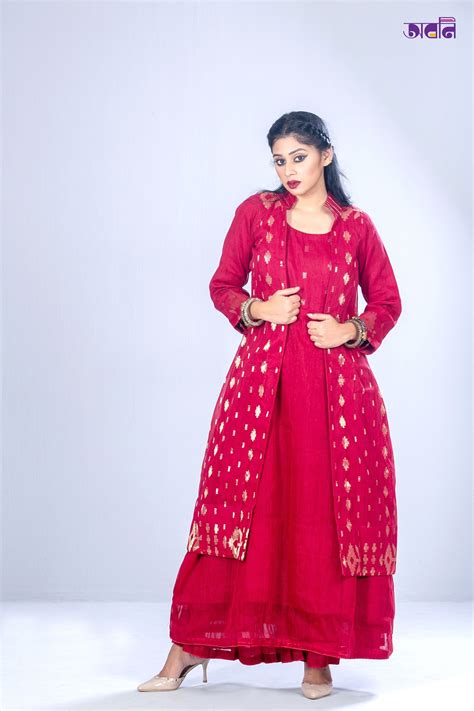 Oboni অবনি Oboni অবনি Added A New Photo