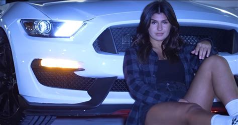 Sexy Pics Of Hailie Deegan Lionie Love