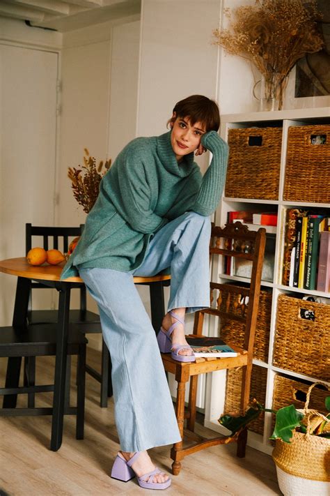 Mathilde Warniers Feet