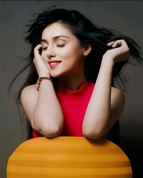 ️ Mikku 💚 Mallikasuparna • Instagram Photos And Videos