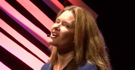 Heres Where Elon Musks First Wife Justine Musk Is Now