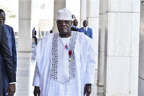 Au Cameroun Les Raisons De Lénième Faux Départ De Cavayé Yéguié