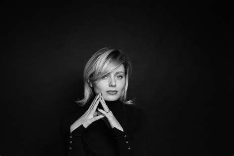 7 Zeichen Dass Du Eine Alpha Frau Bist Und Die Meisten Männer Dich