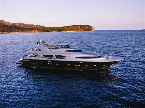 Elvi Greek Style Yachting