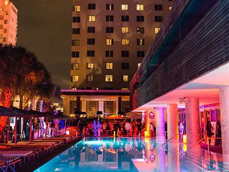 Miami Club Crawl La Epic Club Crawls Miami