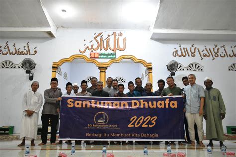 Peduli Dhuafa BDI Baitussalam CPP Senoro Salurkan Santunan Pekerja JOB