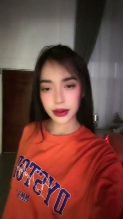 Pretty Ate Phia Sabbyandsophia Marietwins Sophiarondilla Mannixmanagement Mannixfam Fyp