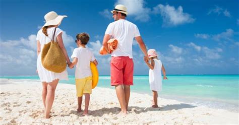 Las Vacaciones En Familia A Puro Sol Y Playa De Lionel Messi Y Hot