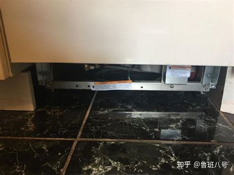 安装不当漏水，嵌入式家电安装事故何时休？家电安装售后首选鲁班到家 知乎