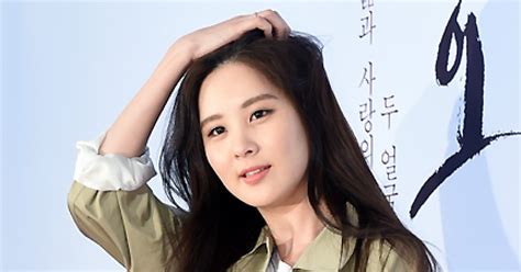 [md화보] 청순미 뚝뚝 서현 머리만 넘겼을 뿐인데