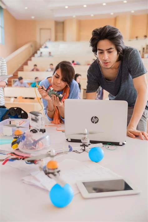 لپتاپ HP EliteBook x G FullHD IPS نسل