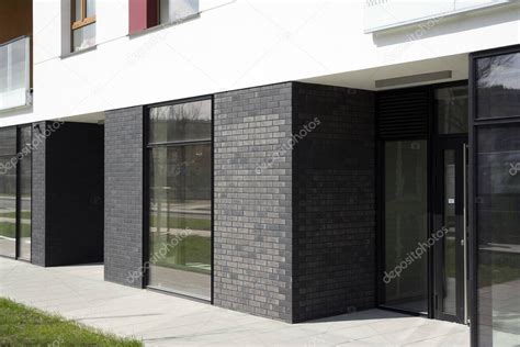 Ventanas Panorámicas De Nuevos Locales Comerciales Propiedad Comercial