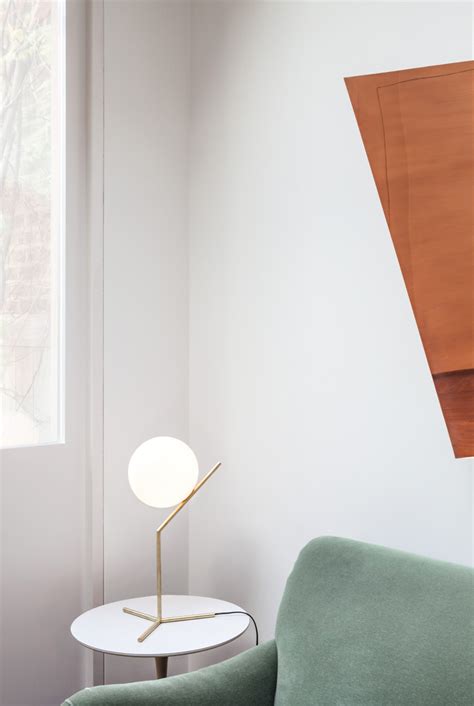Flos Ic Lights Table