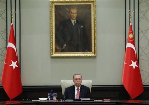 إردوغان يدعو المعارضة إلى دعم مقترح دستور مدني