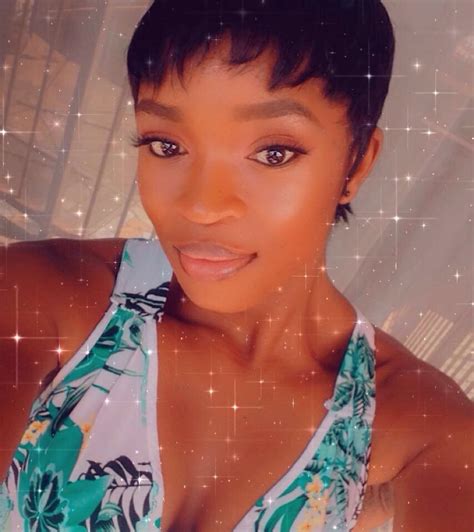 Ruff Ruffle Cam Model Profile Stripchat