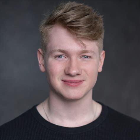 Nathaniel Davis Actor Model And Director Freelance Linkedin