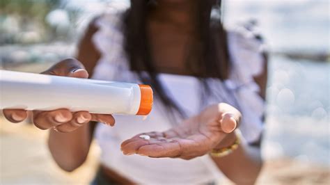 Es necesaria la protección solar en los días nublados Consumer Reports