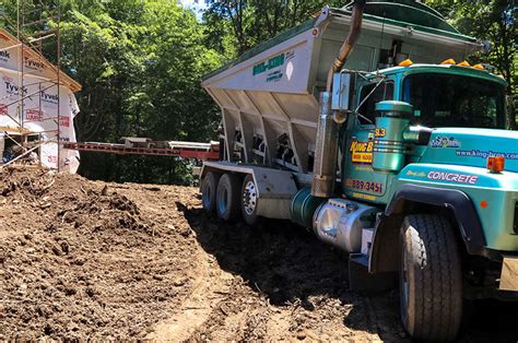 Slinger Truck