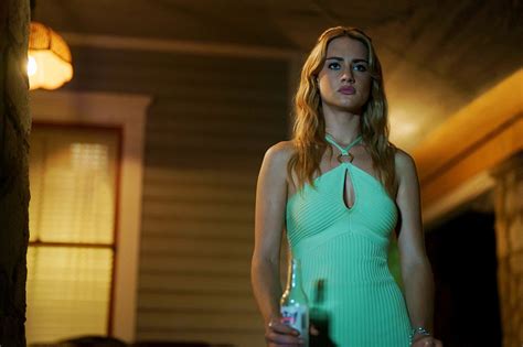 Tell Me Lies Season 2 Everything To Know About Hulu Series Us Weekly