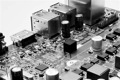 【基礎から学ぶダイオード】 ツェナーダイオードとは？ ～低電圧取得やサージ吸収用のダイオード～ フラっとメモ！！