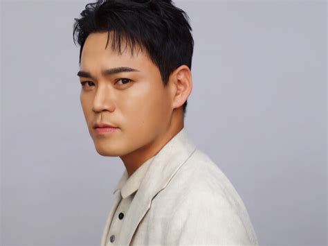 천록담 밝고 긍정적인 솔직한 감정으로 좋은 영향을 주는 인물