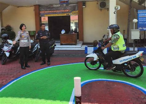 Lintasan Ujian Praktik SIM C Diubah 90 Persen Pemohon Lulus MEMOX Co Id