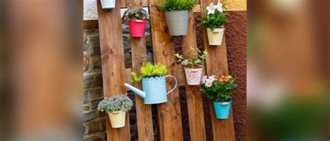 Guía completa para crear jardines verticales caseros con palets ideas creativas y paso a paso